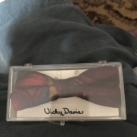 Vicky David | Accessories | Vicky Davis Mens Tie Nwt Berry Abstract Nwt ...